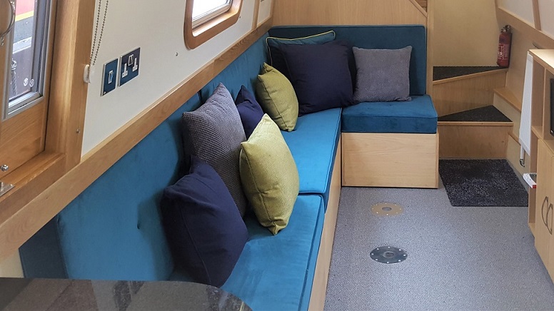 Narrowboat Blinds & Curtains | Boat Upholstery | Boat & Yacht blinds ...